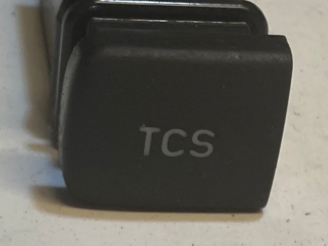 Saab 900 NG TCS Switch 4411864 - Etsy
