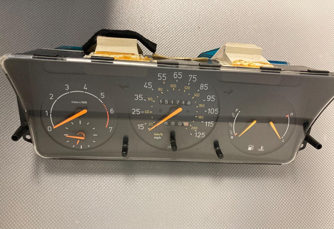 Saab C900 Instrument Cluster Assembly 4083937 4083887 9560731 - Etsy