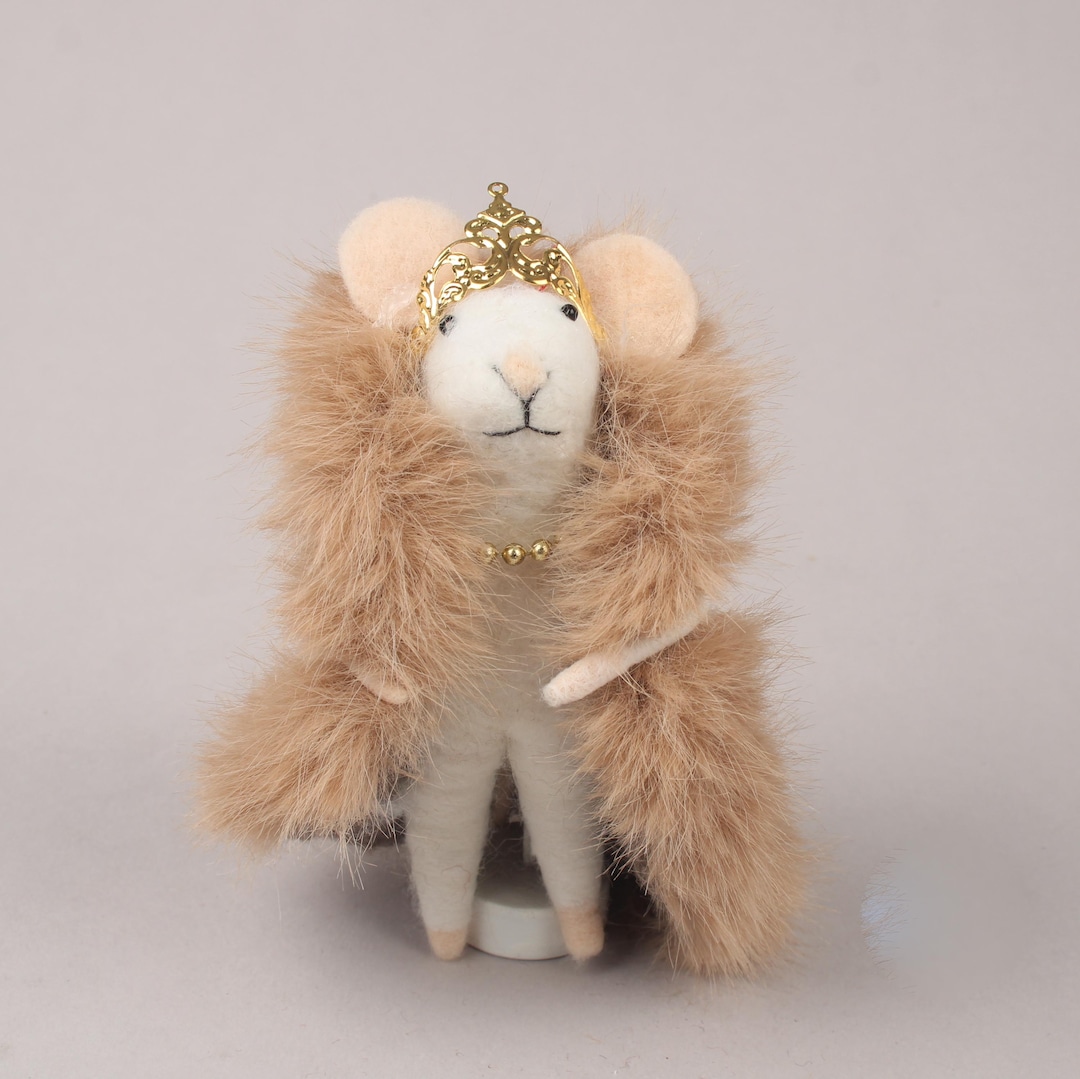 Handmade Felt Diva Mouse - Fashionable Lady Fur Coat - Etsy