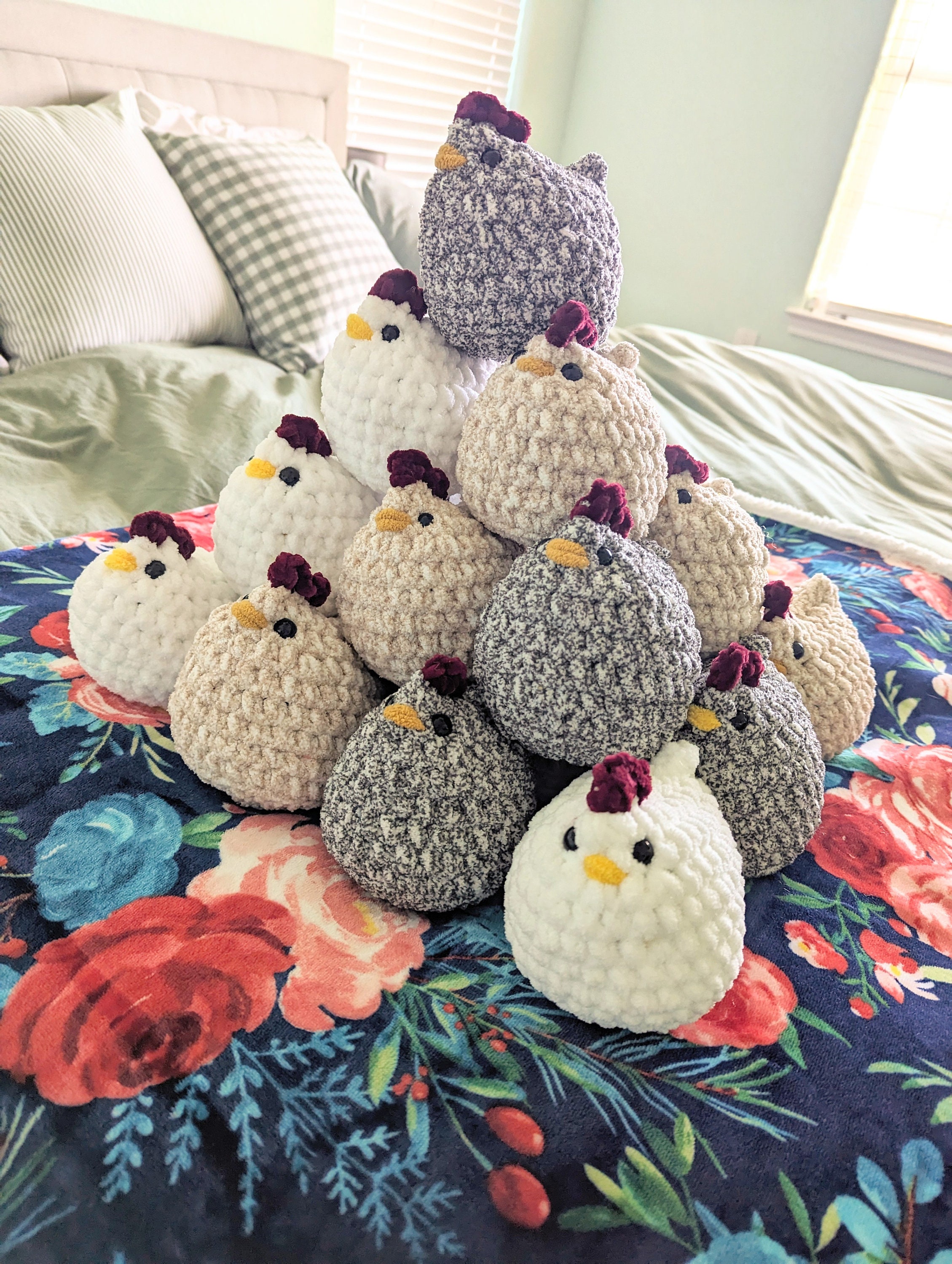 Mabel Chicken: Amigurumi Crochet Hen Plushie - Etsy