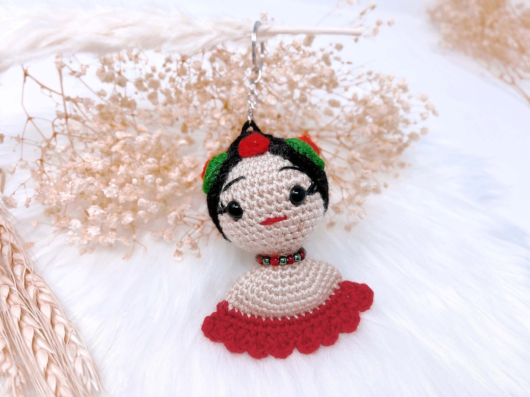 Knitted Frida Keyring Charm Knitted Amigurumi Accessory Keychain ...
