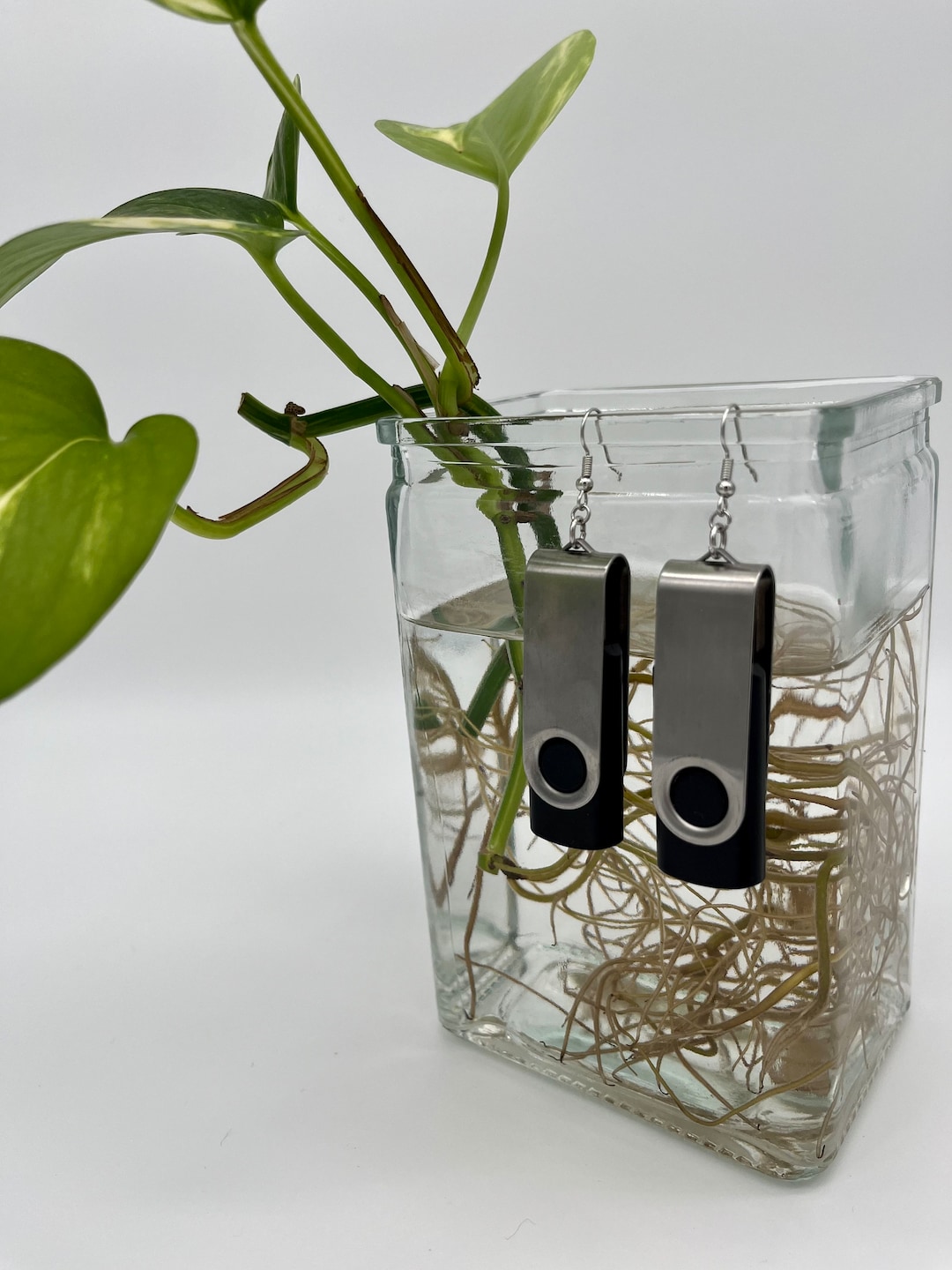 Flash Drive Earrings / Functional USB Sticks / Techie Jewelry - Etsy