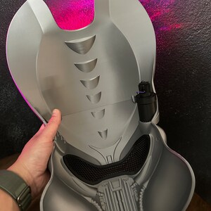 Predator Biomask Display With Stand and Electronics, 3D Print - Etsy