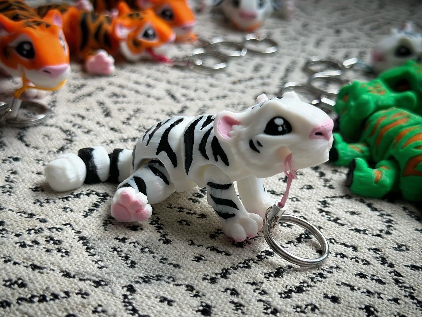 Tiger Keychains, "articulated" 3D Print - Etsy