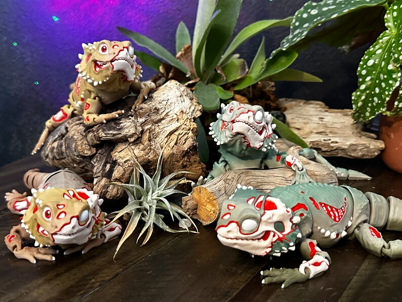 Bearded Zombies, "articulated" 3D Print - Etsy