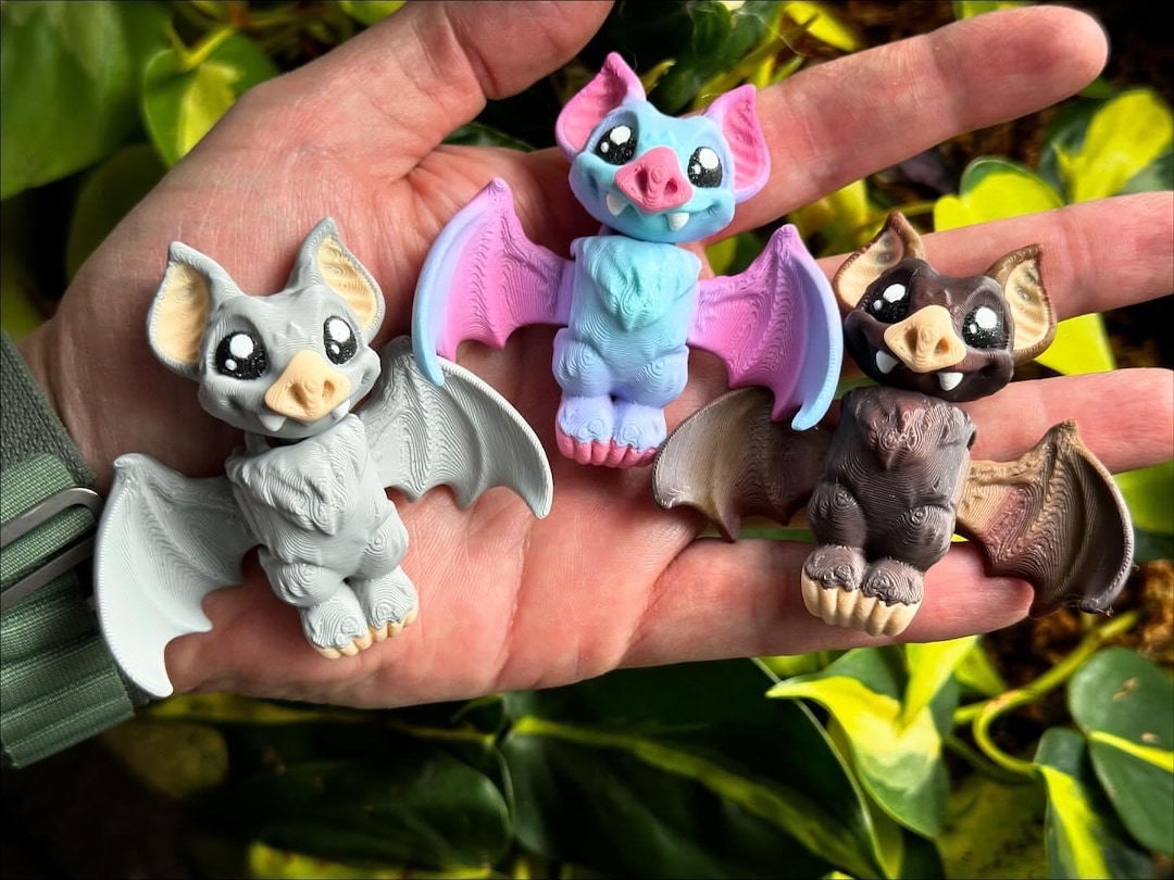 Bat Keychains (mini), "articulated" 3D Print - Etsy