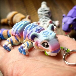 Tiger Keychains, "articulated" 3D Print - Etsy