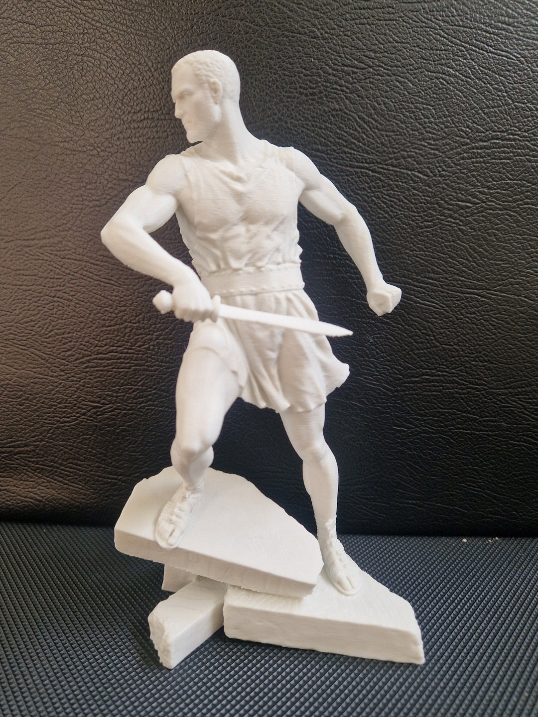 3D Printed Spartacus Warrior Statue - 20cm Detailed White Figurine - Etsy