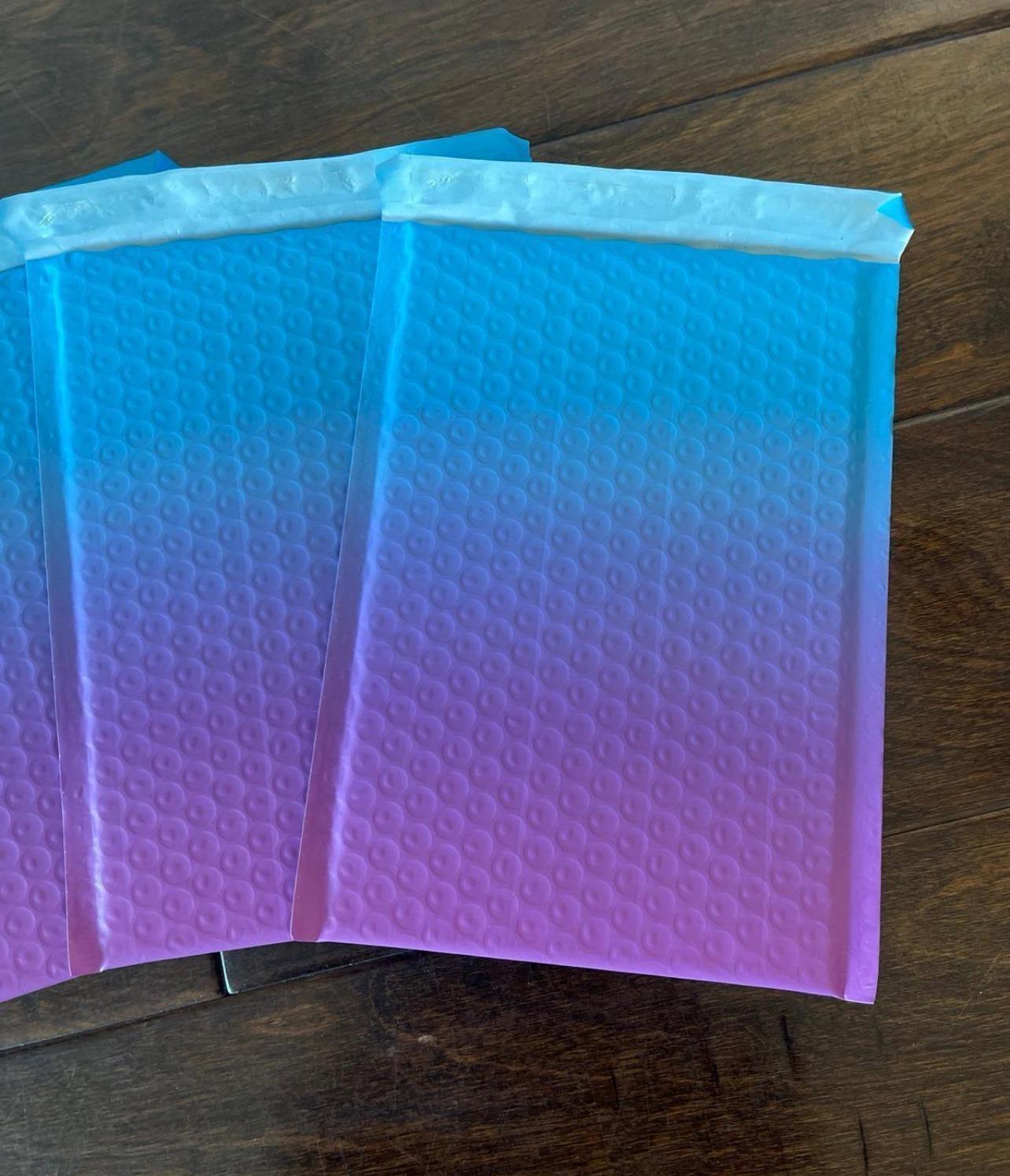 10 OR 20 Pack - 6x9" Beautiful 2 Tone Blue/purple Designer Bubble ...