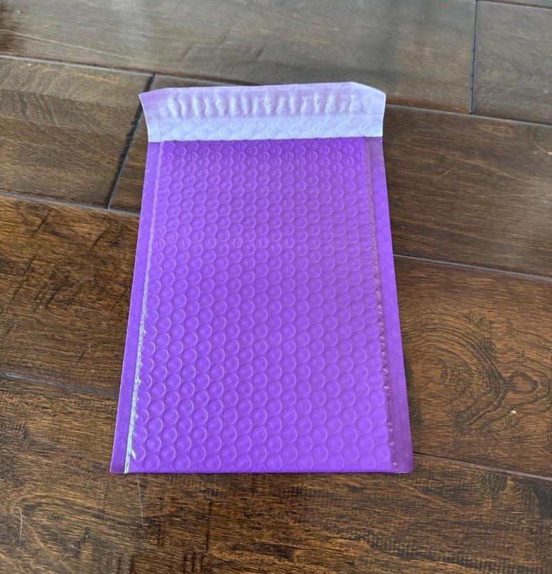 10 OR 20 Pack - 6x9" Beautiful Mix of 5 Colors Designer Bubble Mailers ...