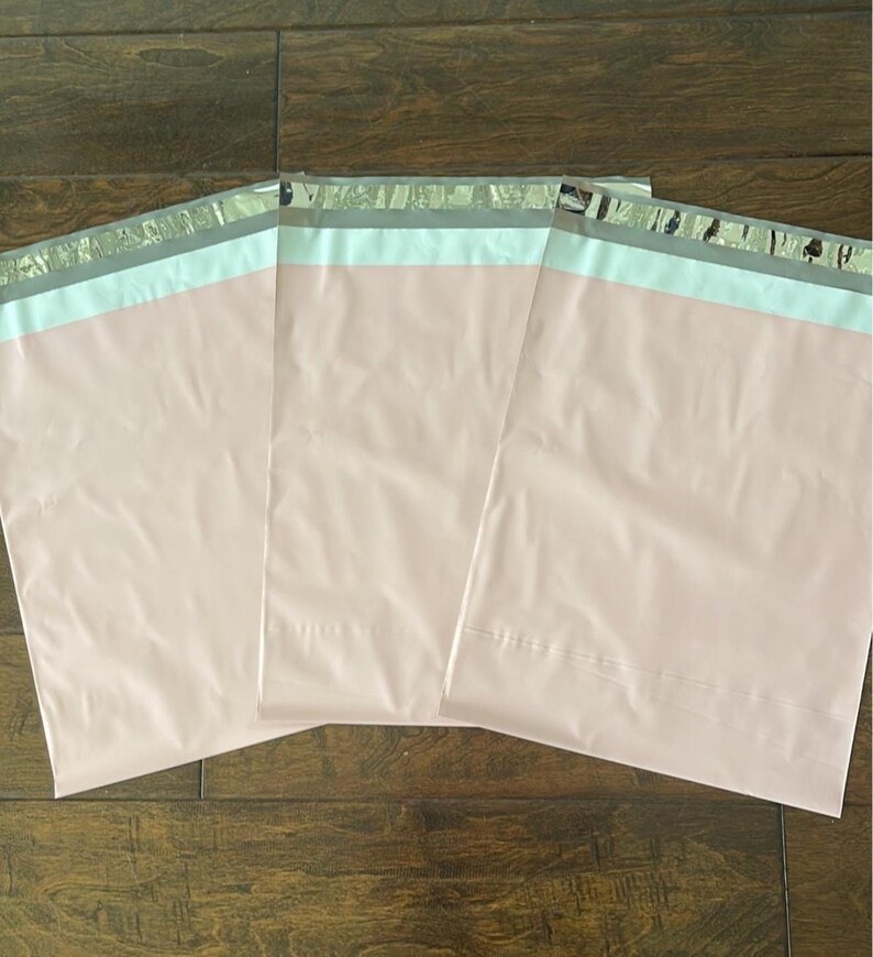 10 OR 20 Pack - 12x15.5" Beautiful Mix of 10 Colors Designer Poly ...