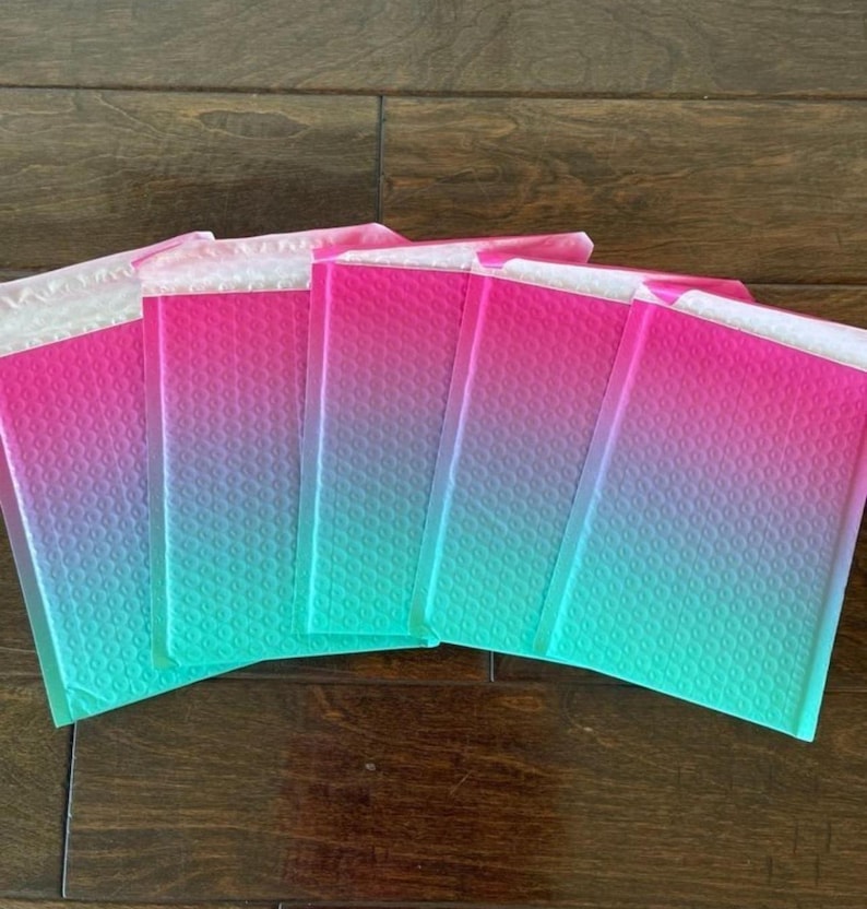 10 OR 20 Pack - 6x9" Beautiful 3 Tone Green/blue/pink Designer Bubble ...