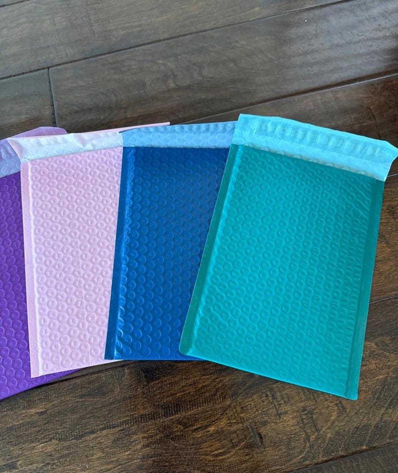 10 OR 20 Pack - 6x9" Beautiful Mix of 5 Colors Designer Bubble Mailers ...