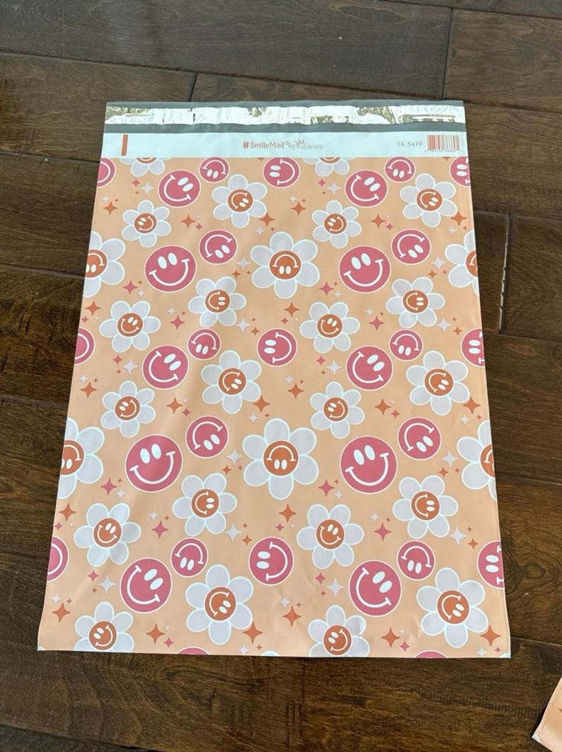 10 or 20 Pack - 14.5x19" XL Cute Peach Smiley Designer Poly Mailers ...