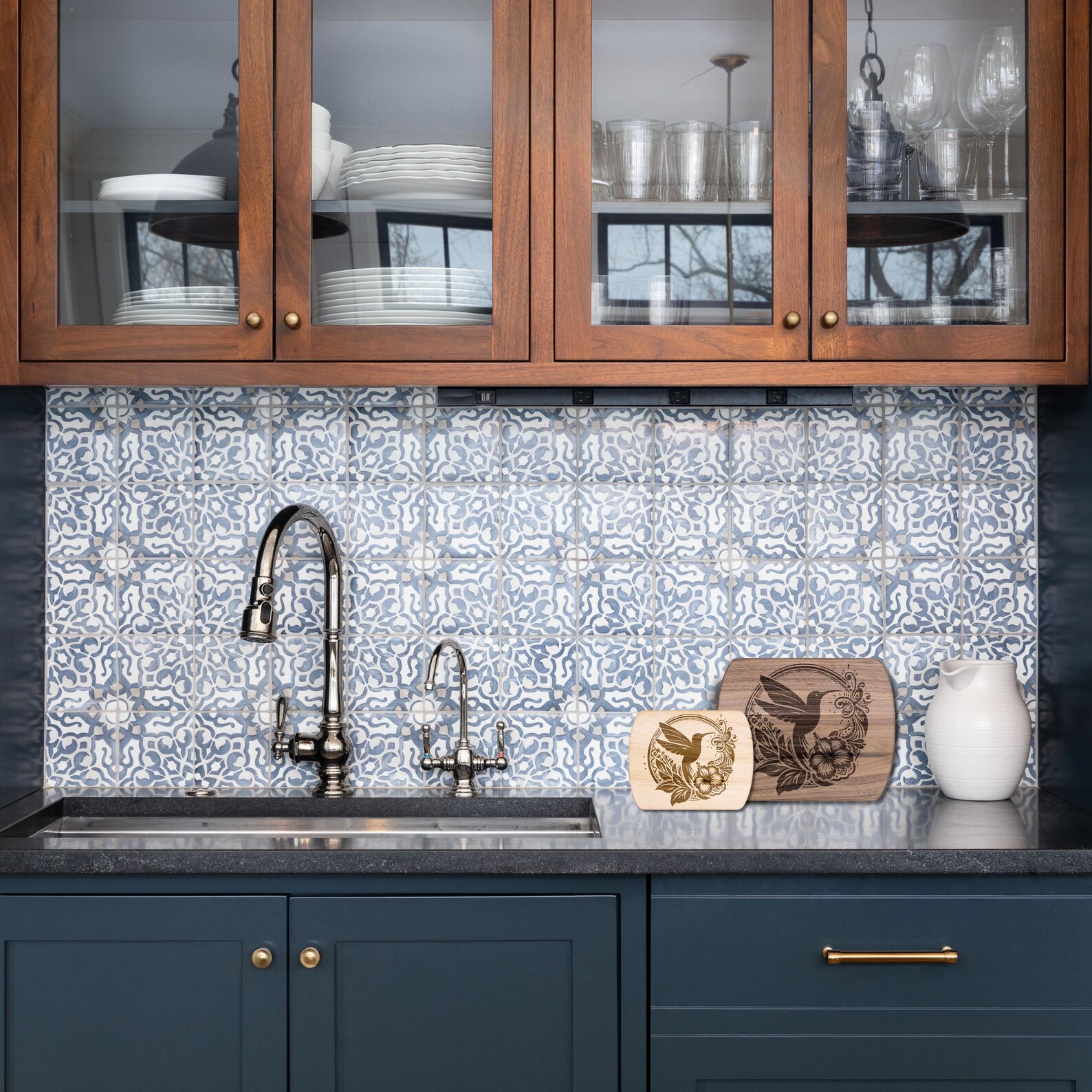 Hummingbird With Hibiscus Oval Cutting Board, Charcuterie Board ...