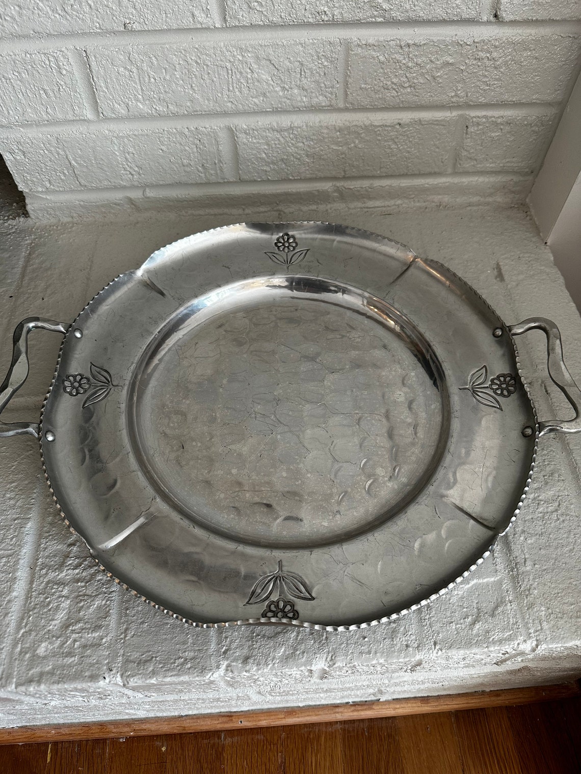 Buenilum Aluminum Tray| Entertaining| Dinner Party | Classic Style | - Etsy