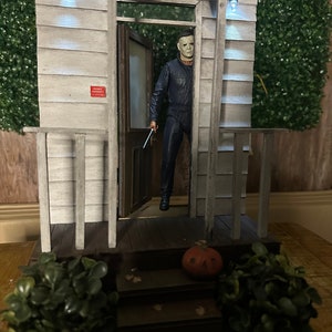 Handmade Halloween Diorama : Porch and Part Garden of the Myres ...