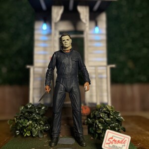 Handmade Halloween Diorama : Porch and Part Garden of the Myres ...