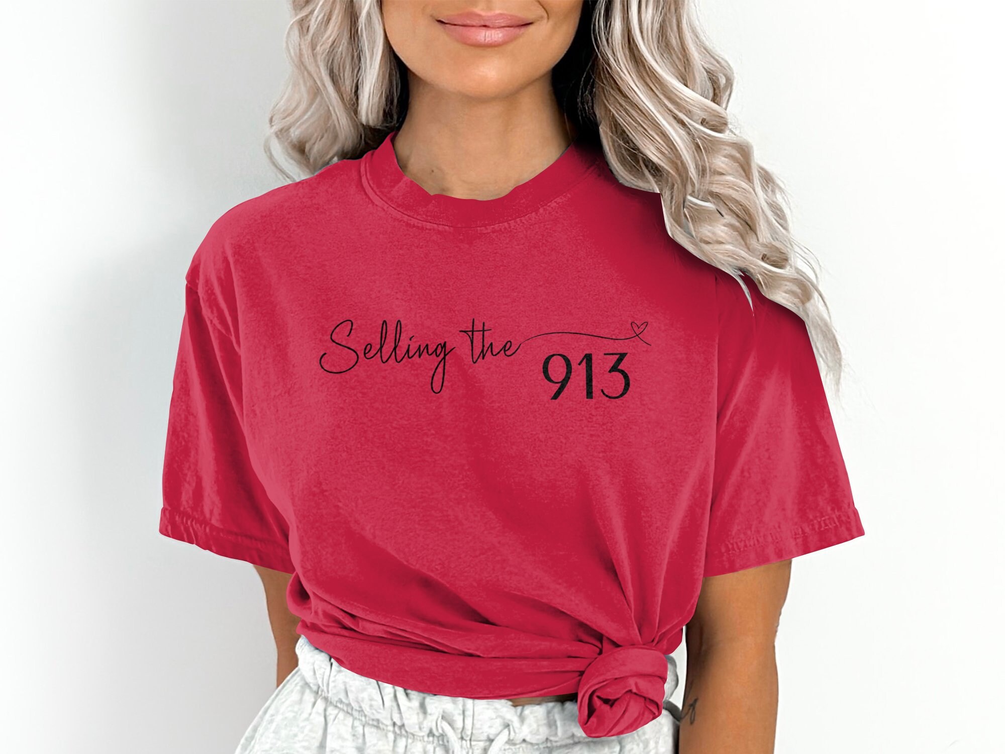 Unique 913 Area Code T-shirt, Selling the 913, Local Pride Tee, Love ...
