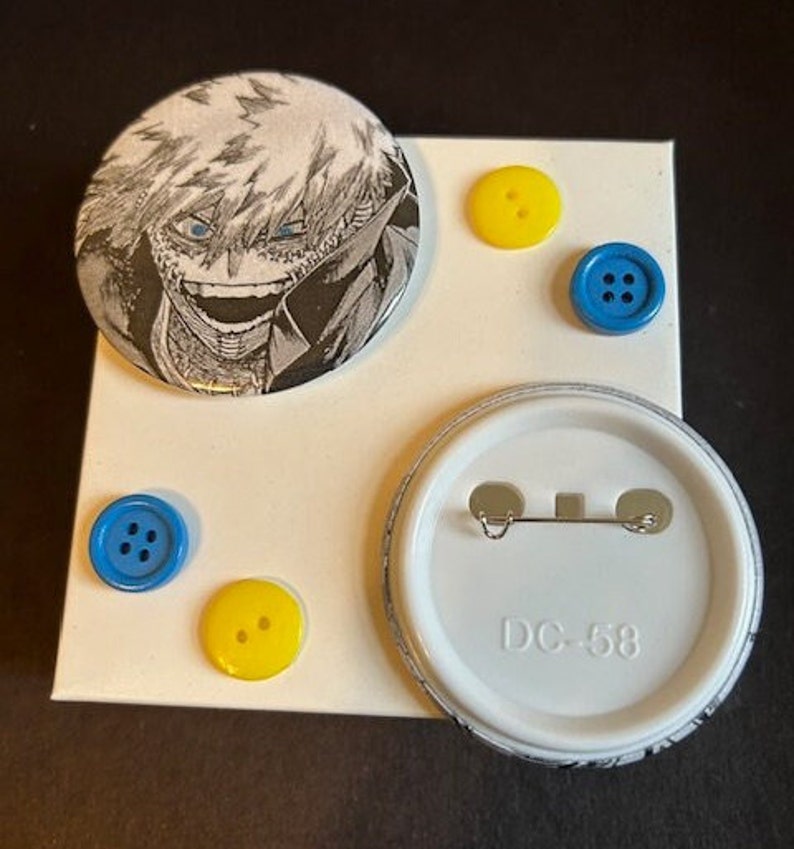 MHA Dabi and Hawks Manga Button Pins - Etsy