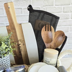 Realtor Closing Gift New Home Gift Basket Personalized Cutting Board ...