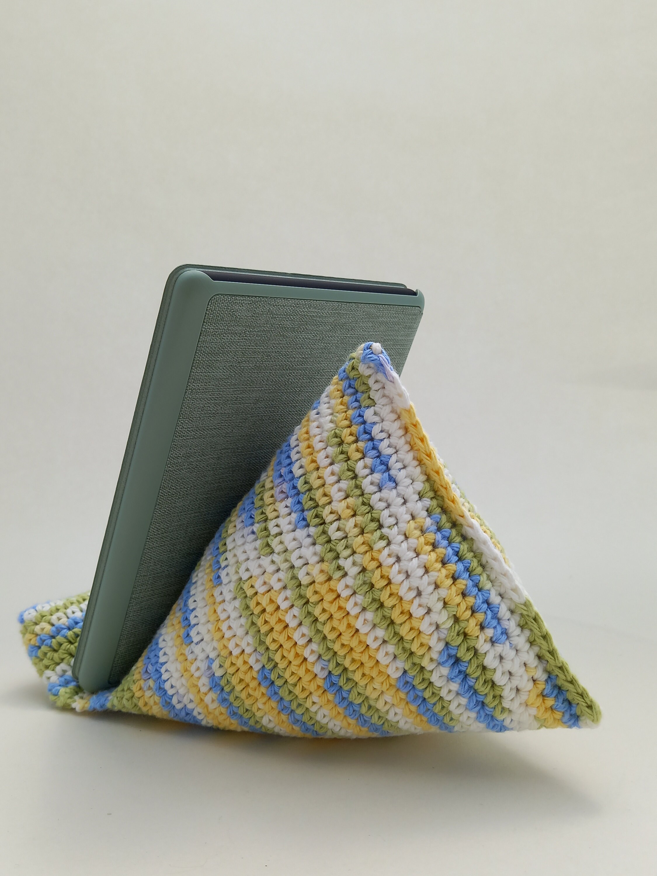 Bondi Beach Kindle Pillow - Crochet Pattern Only - Etsy