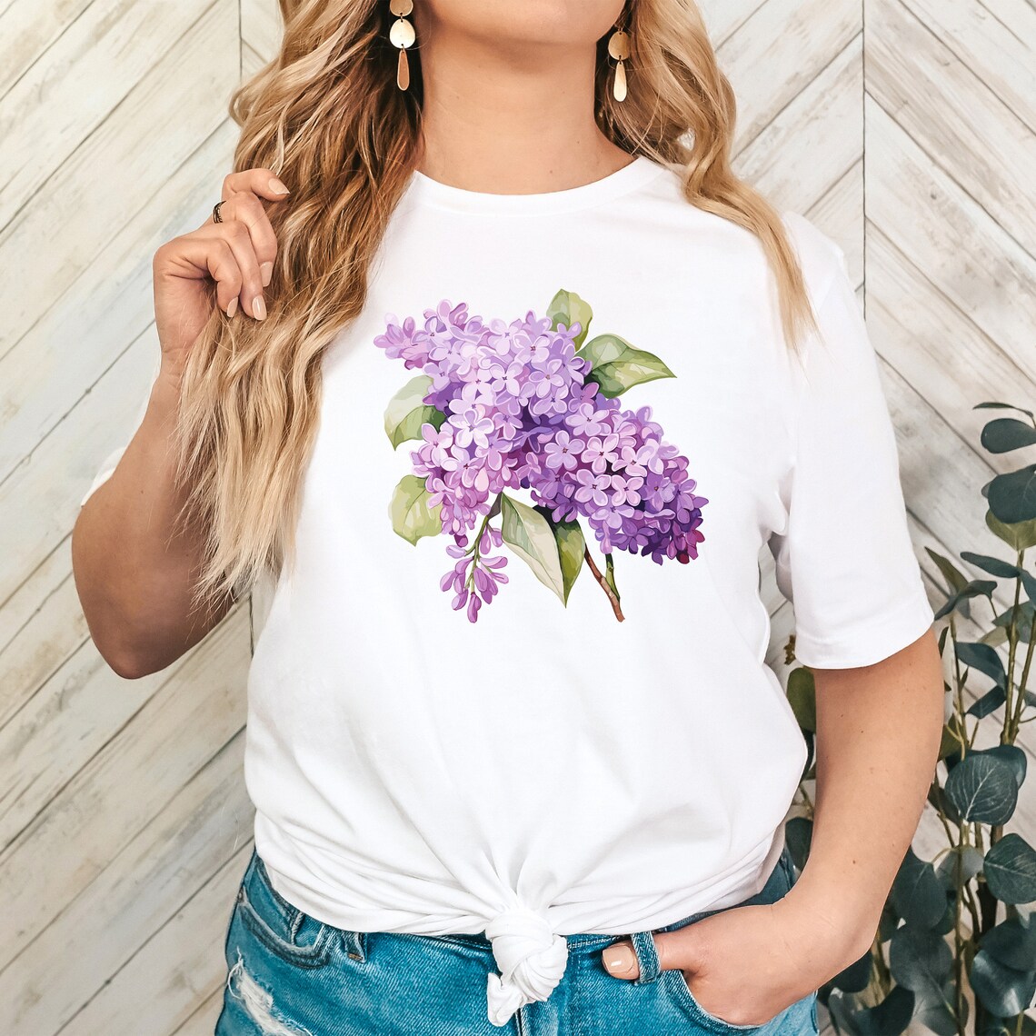Lilac Flower SVG Graphic V3 Lavender SVG Hand-drawn Designs Sublimation ...