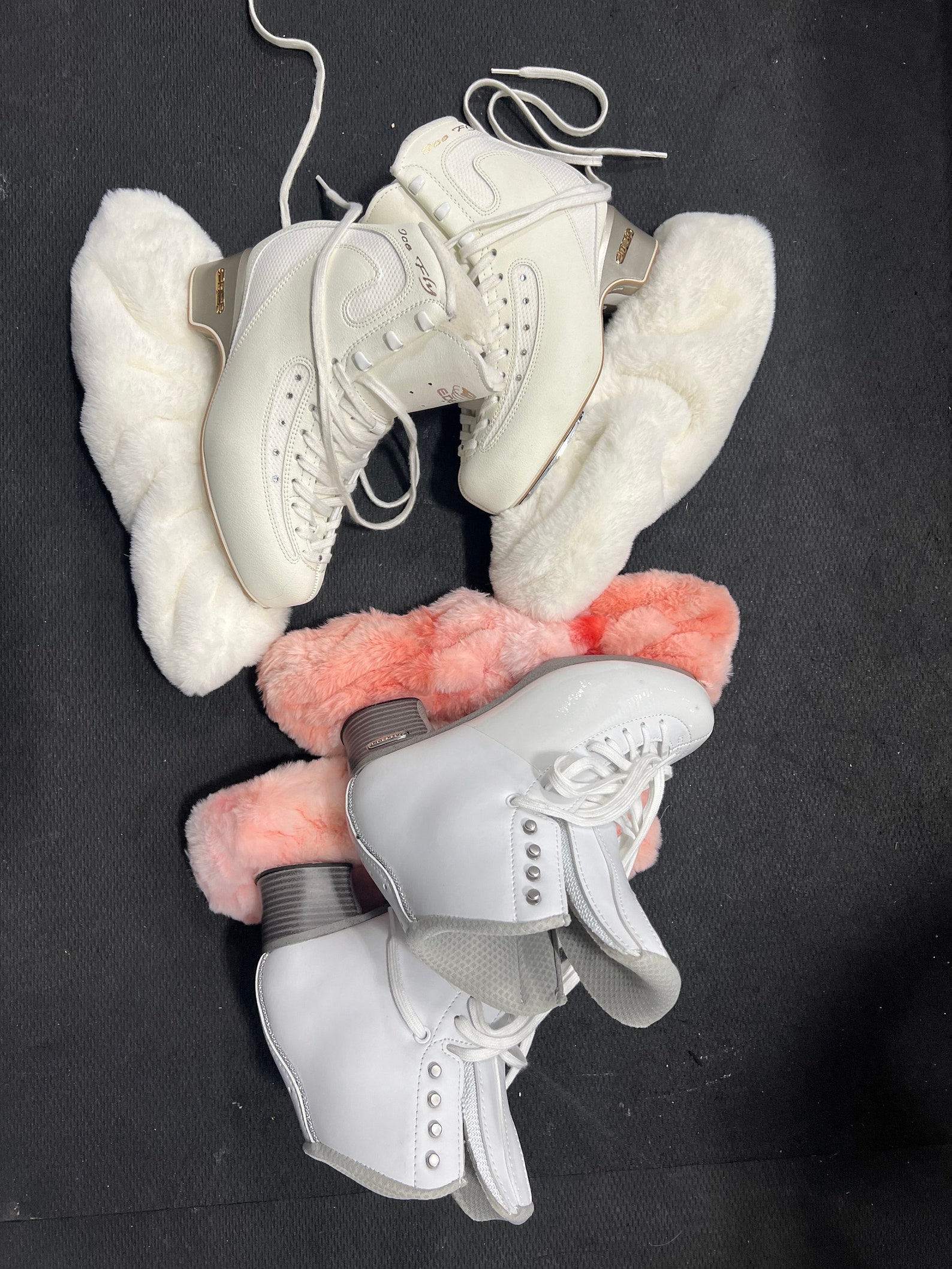 Faux Fur Figure Skating Soakers Soft Guards Ice Skating Accessories ...