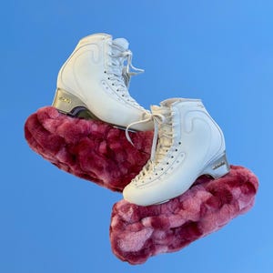 Fluffy Figure Skating Soakers | Soft Guards | Ice Skating Accessories ...