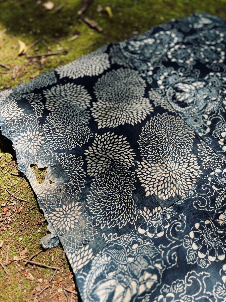Japanese Vintage Katazome Indigo Dyed Cotton Fabric Fragment With an ...