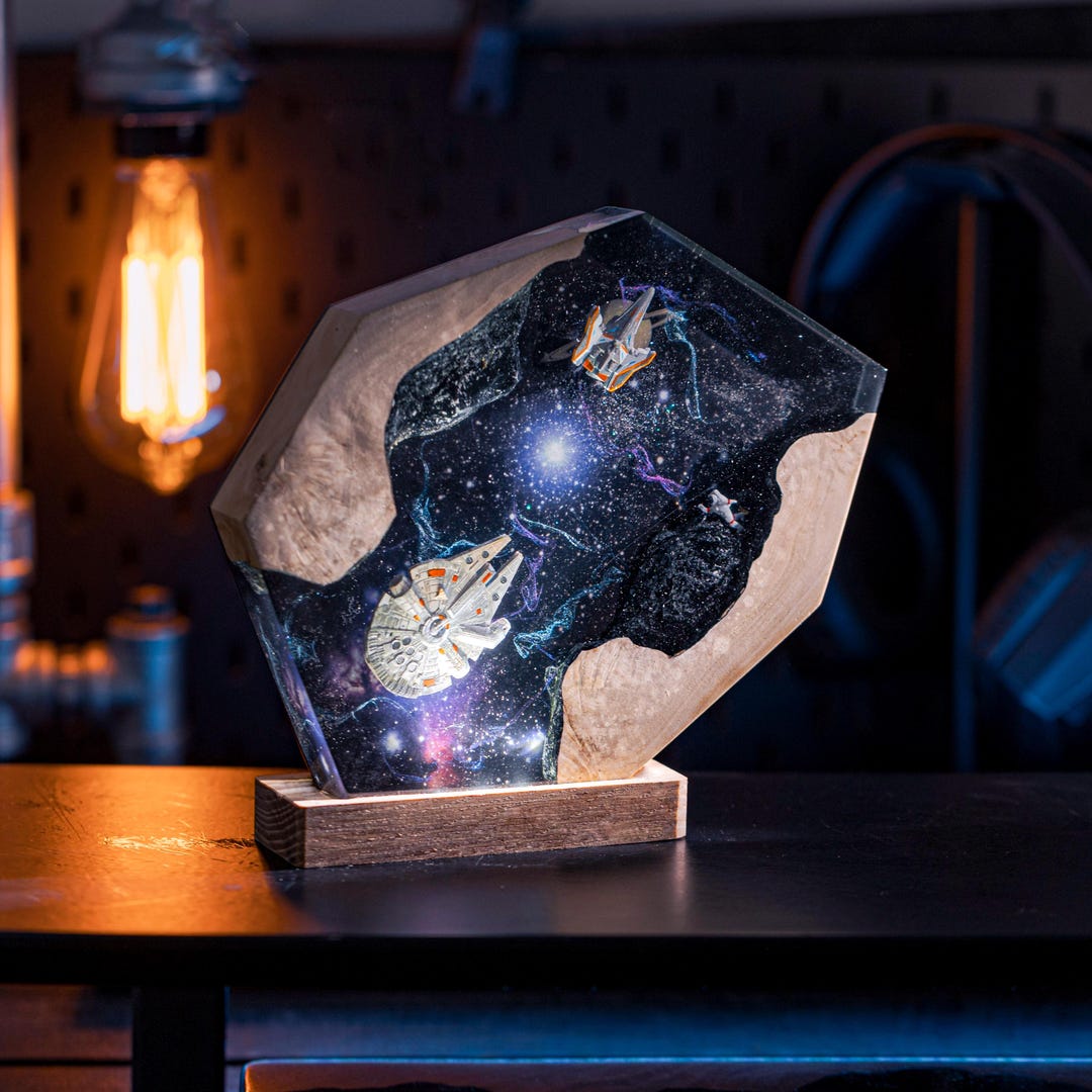 Star Wars Spaceship Resin Lamp, Star Wars Epoxy Resin Lamp, Wooden ...