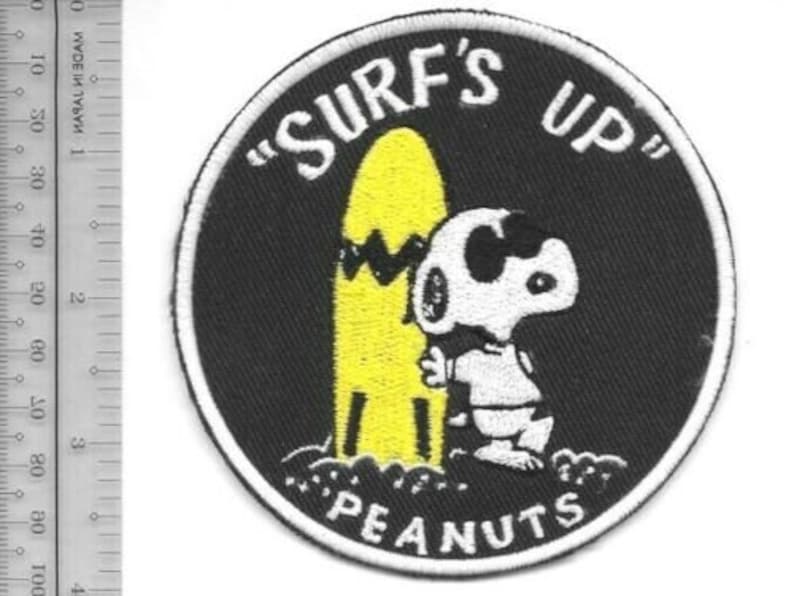 Vintage Retro Surfing USA Snoopy Cool Surfer Surf's up Peanut Cartoon ...