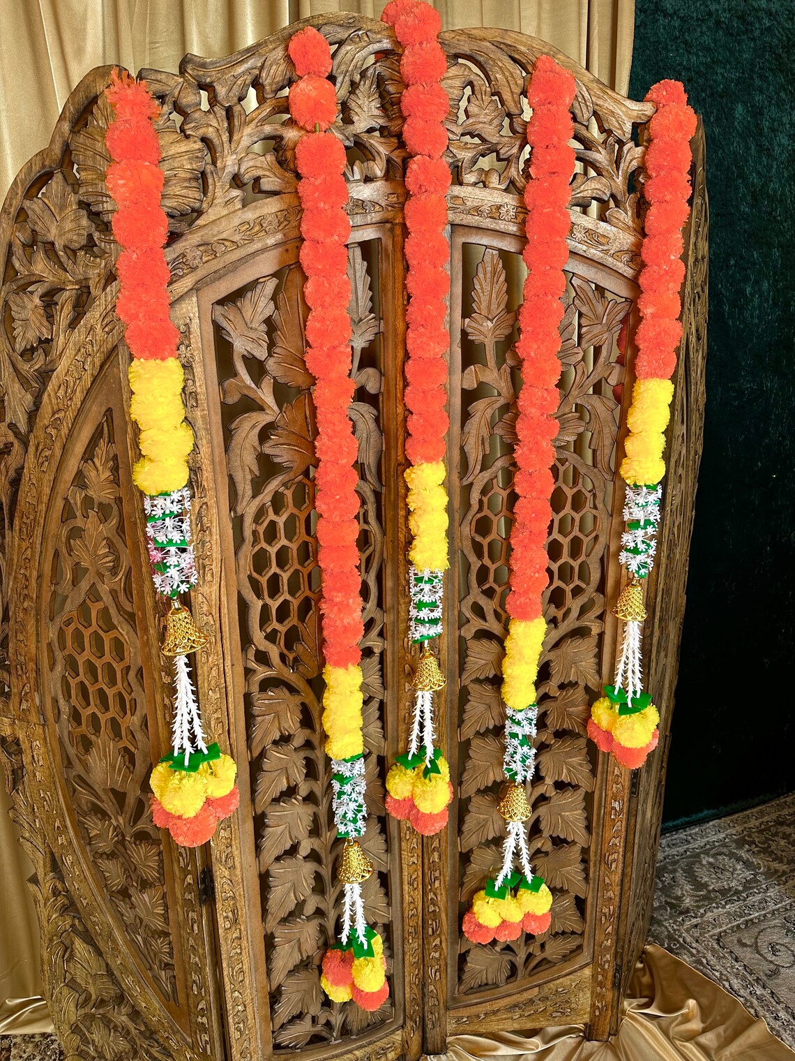 Flower Decor With Gold Bell Detail/ Unique Style/ Indian/ Pakistani ...