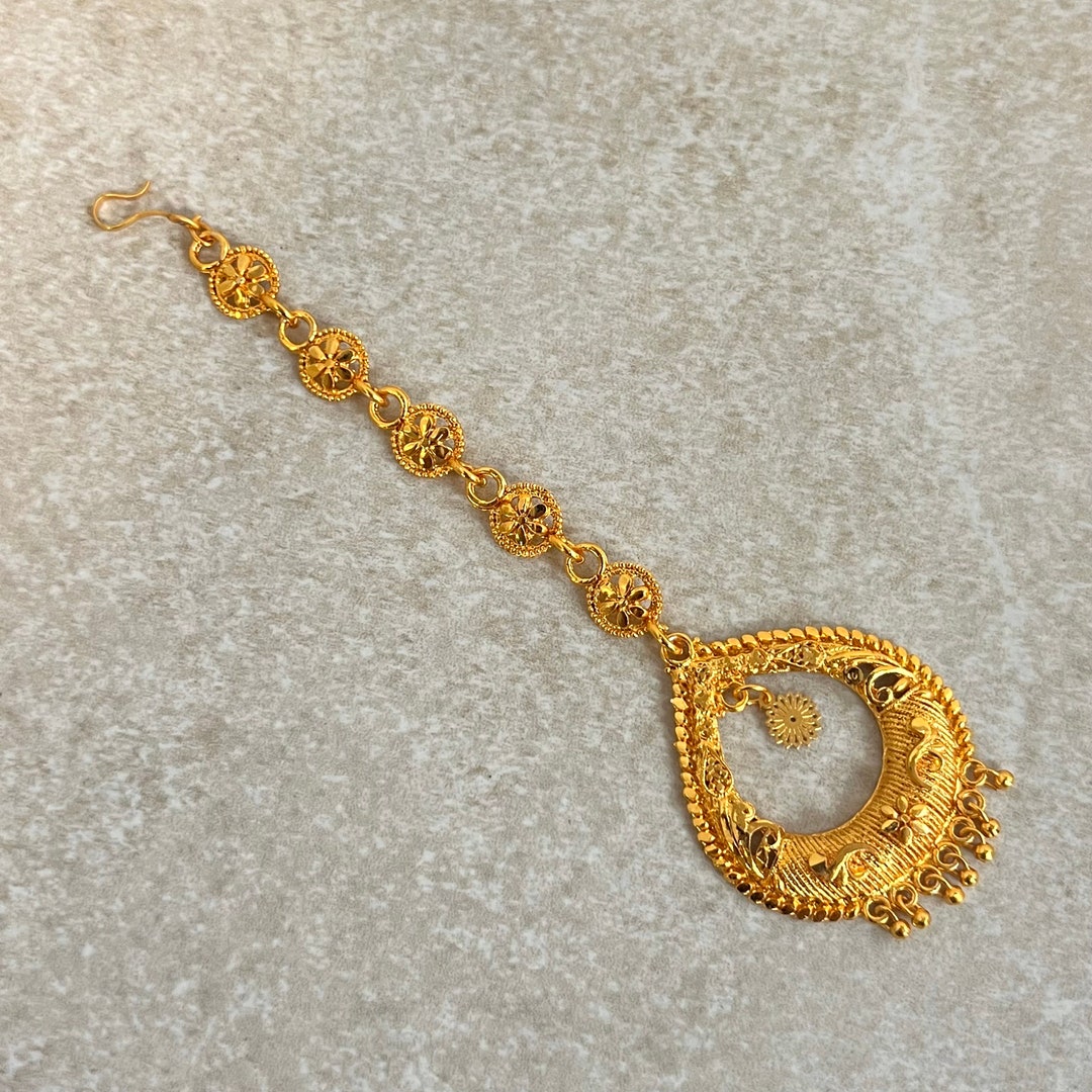 Medium Bright Gold Tikka/ Tikli/ Indian/ Pakistani Fashion Jewellery ...