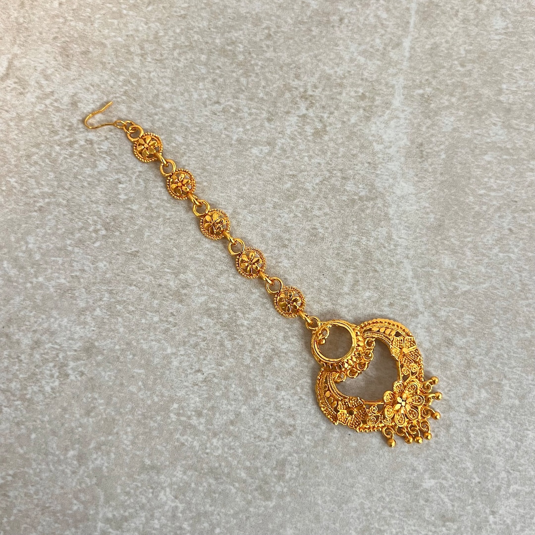 Medium Bright Flower Gold Tikka/ Tikli/ Indian/ Pakistani Fashion ...