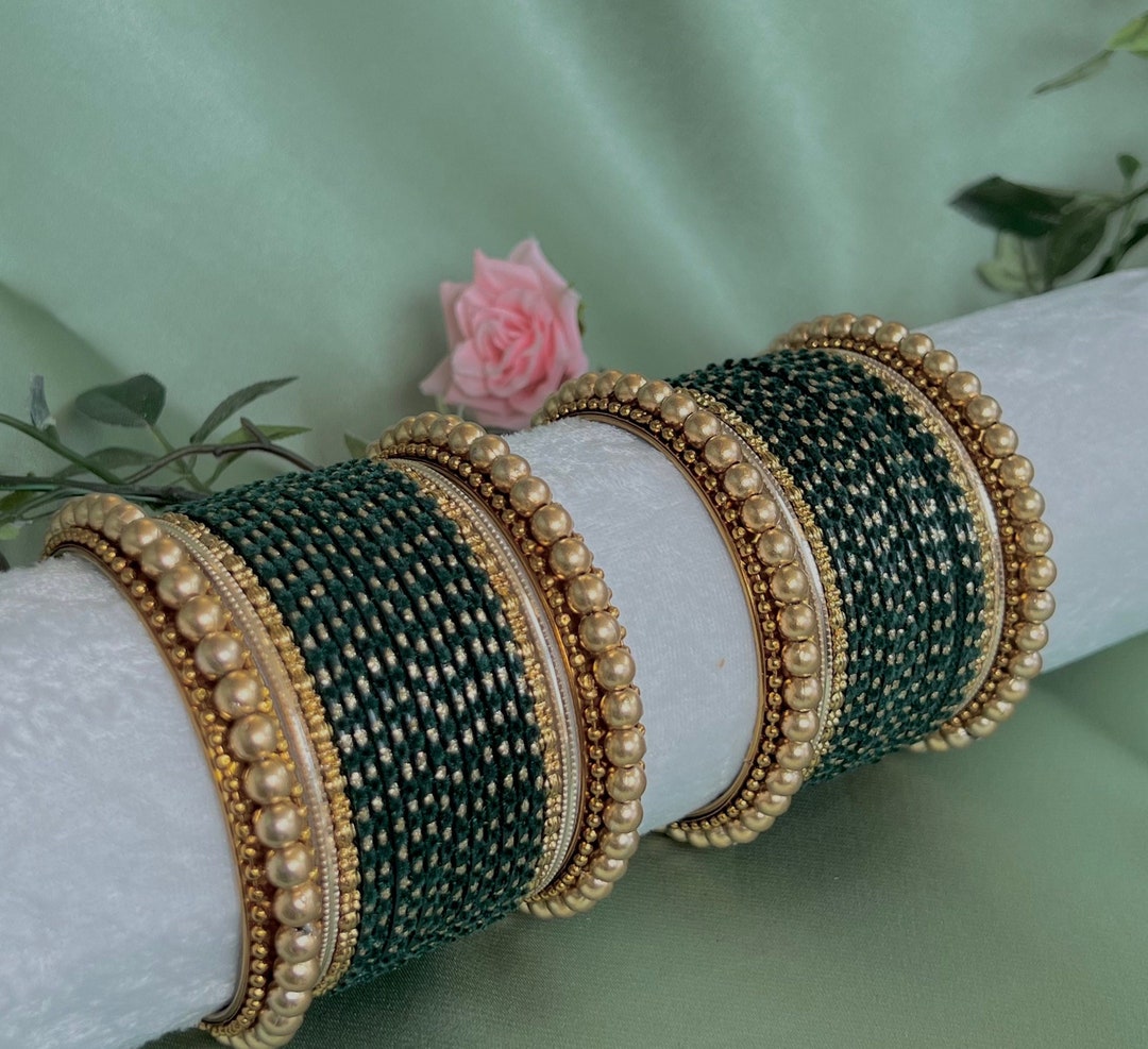 Small Green Velvet Bangle Set/indian/ Pakistani/jewelley/ Fashion ...