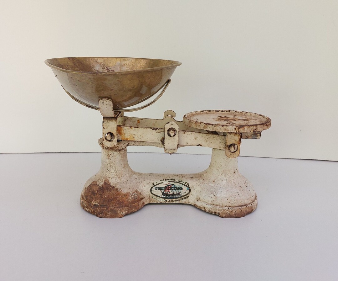 Vintage England Scale, Cast Iron Scale, Retro Kitchen Scale, White ...