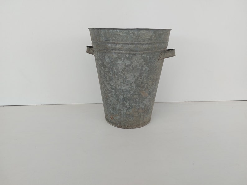 Tall Metal Bucket, Antique Metal Well Bucket, Old Zinc Pot, Farmhouse ...