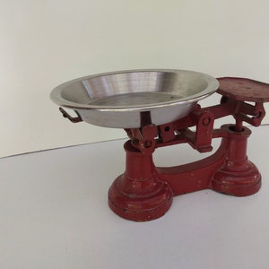 Vintage England Scale, Cast Iron Scale, Retro Kitchen Scale, Red Color ...
