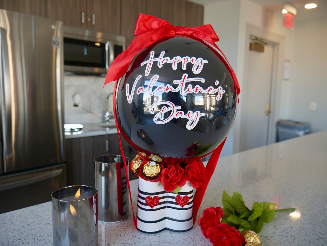 Joyful Love: 'happy Valentine's Day' Balloon Bouquet in Heart-shaped ...