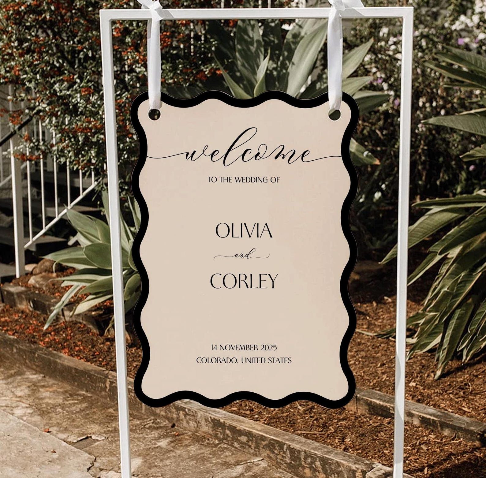 Wavy Welcome Sign Template, Wavy Scalloped Edge, Welcome Wedding Sign ...