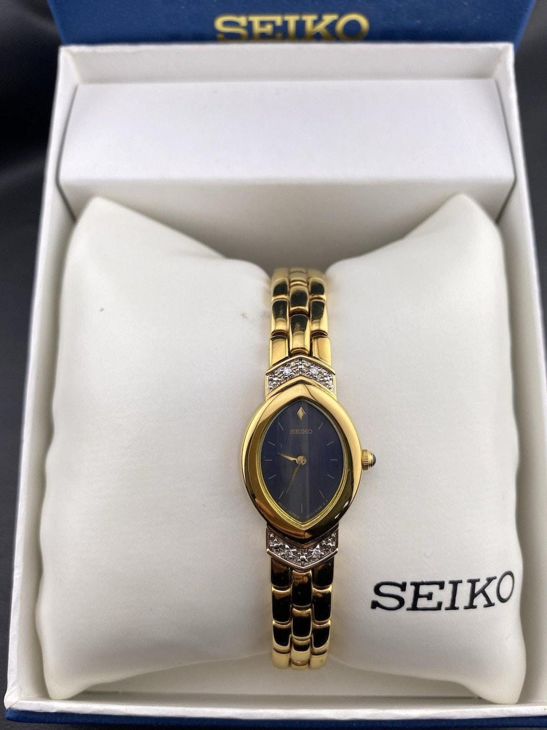 NOS Vintage Seiko Almond Dainty Dial Diamonds Petite Bracelet Watch NIB ...