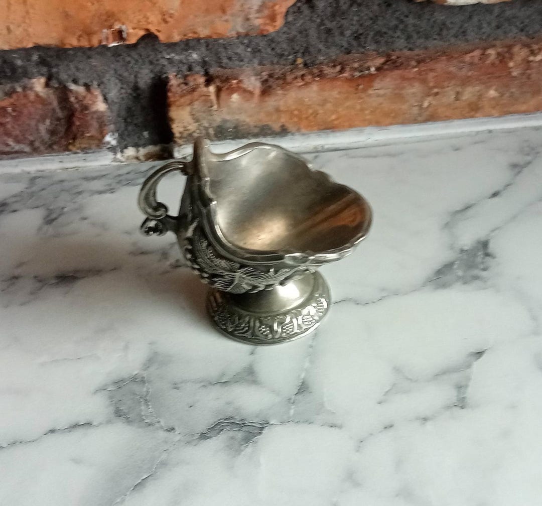 Vintage Grenadier Silver Plated England Salt Sugar Scuttle Scoop Grape ...