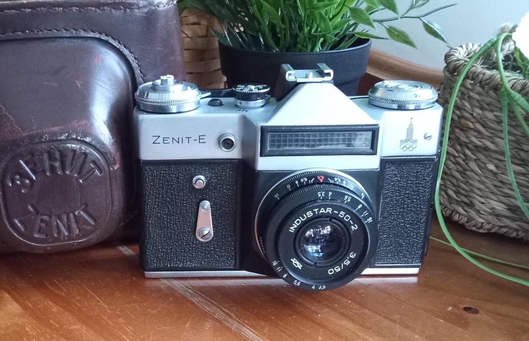 Zenit E Olympic Video Vintage SLR Camera Classic Retro M42 Leica Thread ...