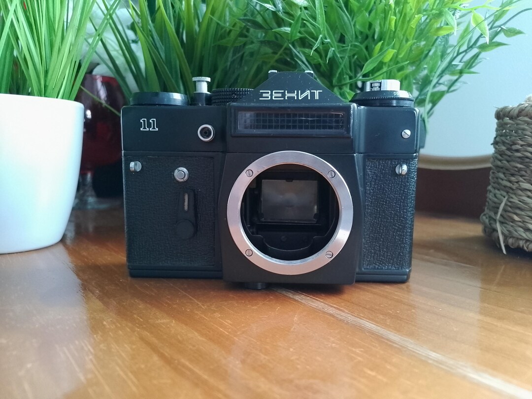 Zenit-11 Body KMZ Refurbished, USSR Soviet Russian Slr Reflex 35 Mm ...