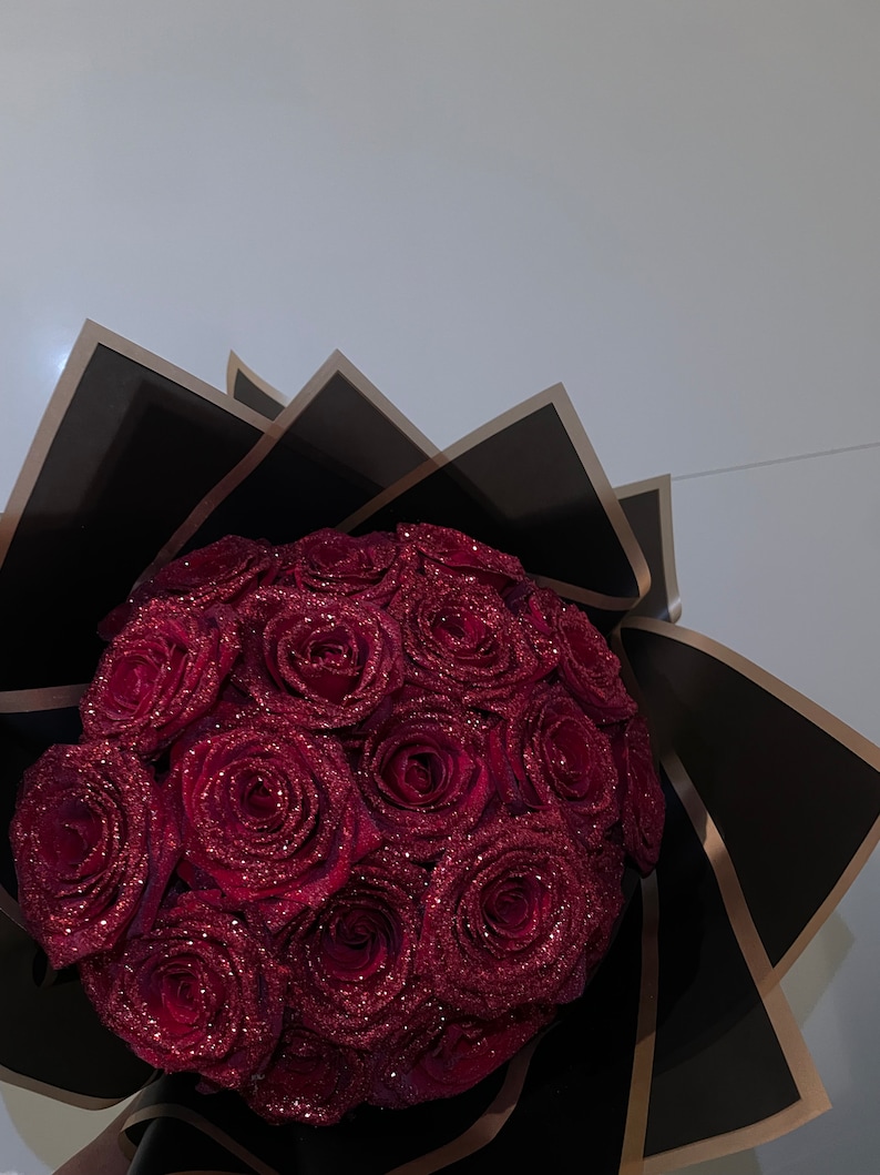 Real Red Roses Glitter Bouquet | Glitter Roses | Glitter Bouquet ...