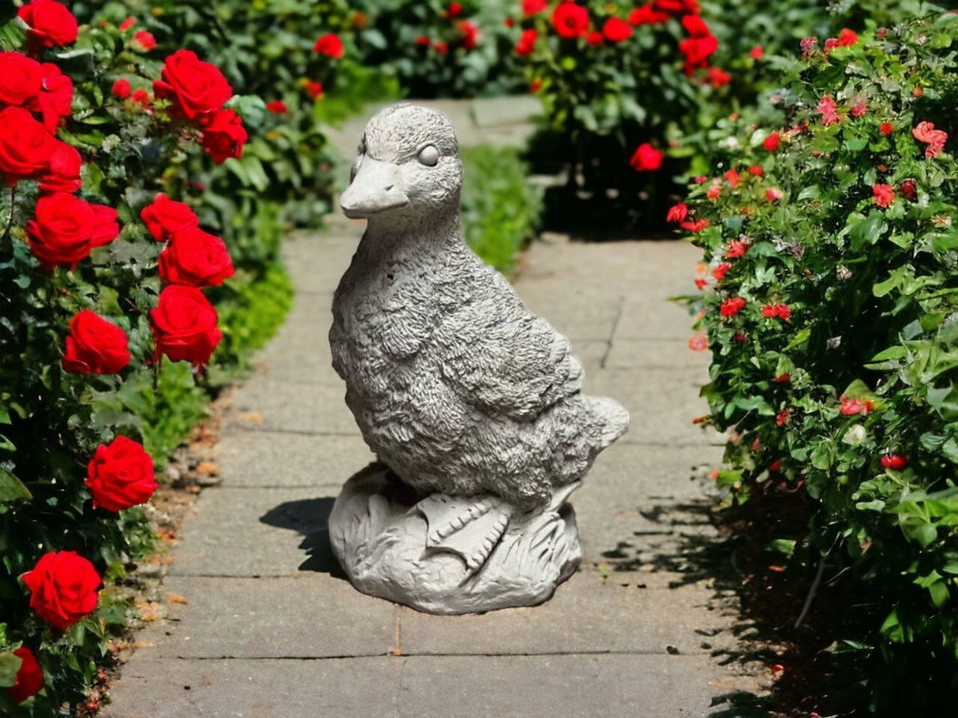 Duckling Statue Detailed Duck Detailed Figure Farm Animal Duck on Rock ...
