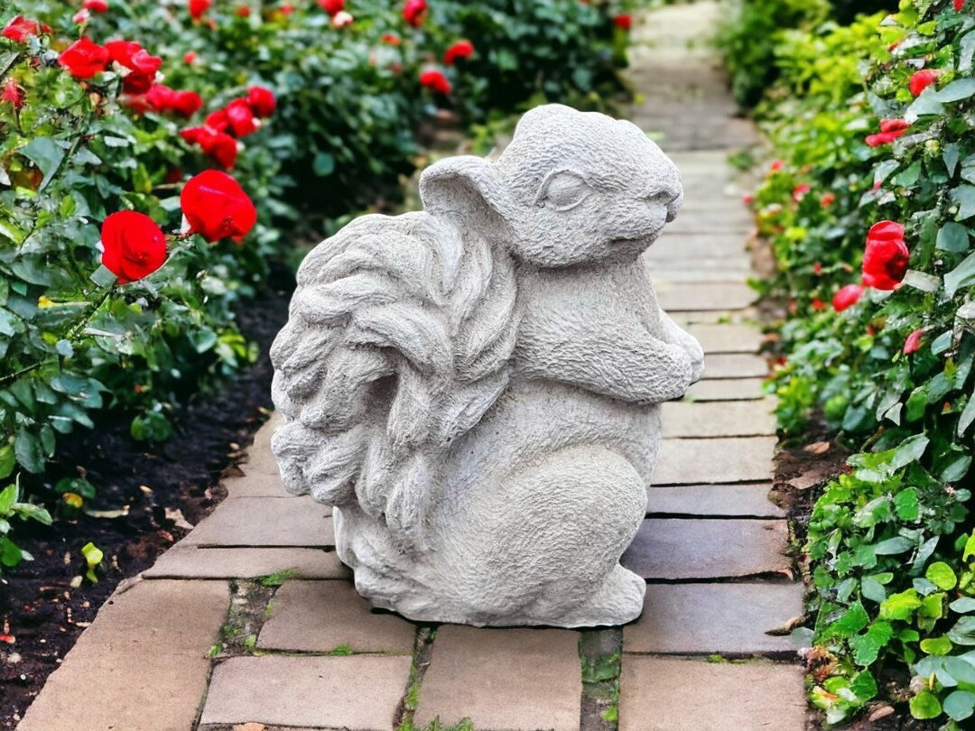 Squirrel Statue Concrete Squirrel Wild Animal Figure Squirrel Figure ...