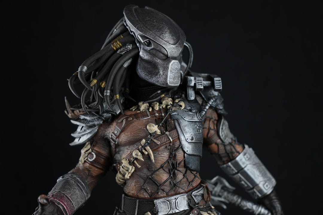 Vicious Predator Premium Statue / Predator Figure / Predator Fan Art ...