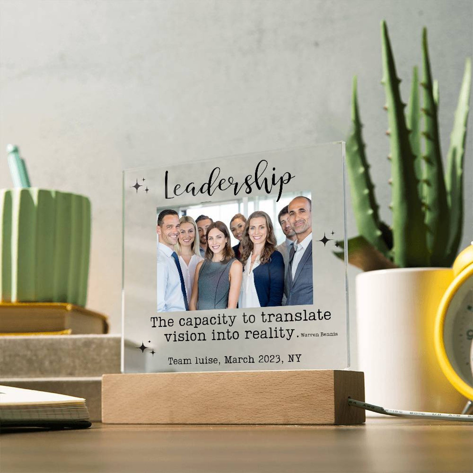 Personalized Leadership Truly Great Leader Plaque With Wooden Base ...
